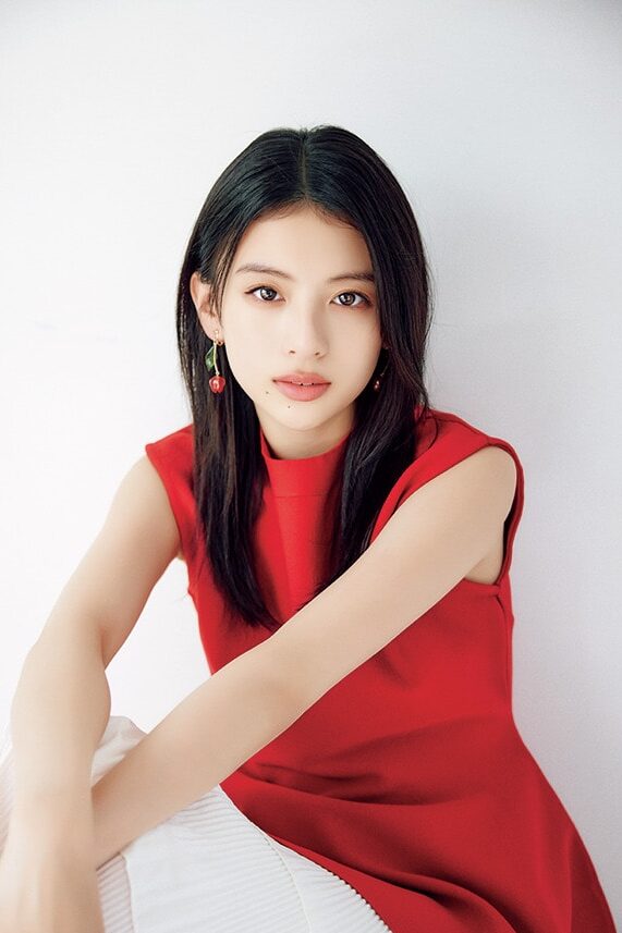 【出口夏希・井上和・小宮山莉渚】ノンノモデルが愛用中の夏フレグランス vol.3 | コスメカタログ | non-no web