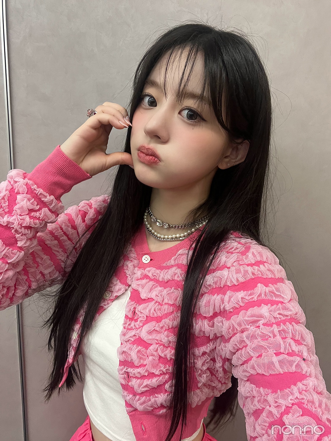 【ILLIT】限定セルカ＆メンバー直筆の自画像もお届け。メンバーが“super惹かれる”、夢中なものとは？【インタビューvol.2】 | インタビュー | non-no web